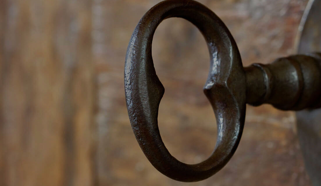 How a Georgian Lock Works — Architectural Decor